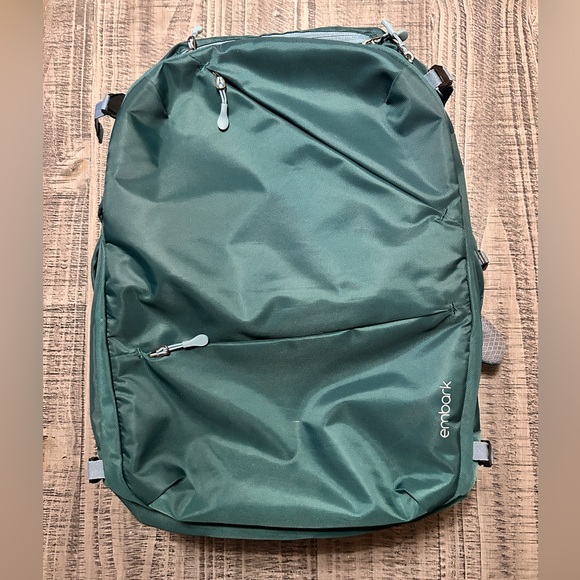 Embark | Bags | Embark Teallish Green Mens 45l Backpack Luggage Bag ...
